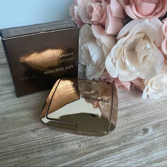 Hourglass Makeup Hourglass Ambient Lighting Blush Radiant Magenta Poshmark